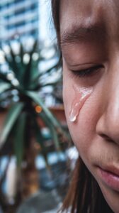 Past Tense of Tear - Grammar Beacon